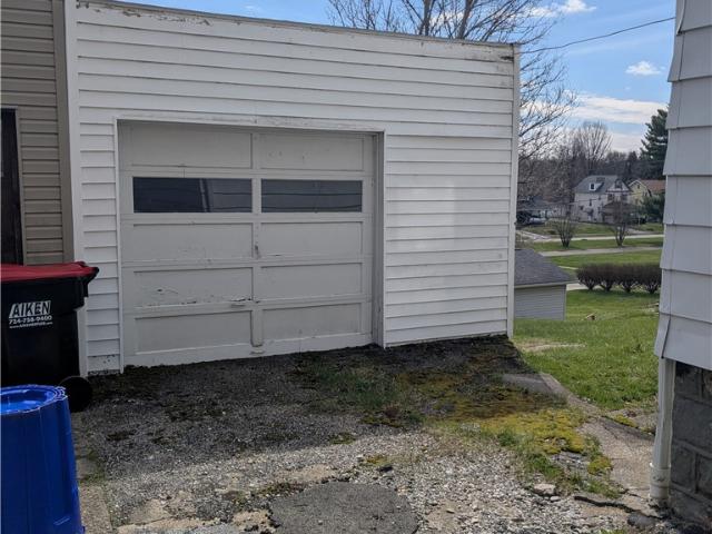 506 E Moody Ave