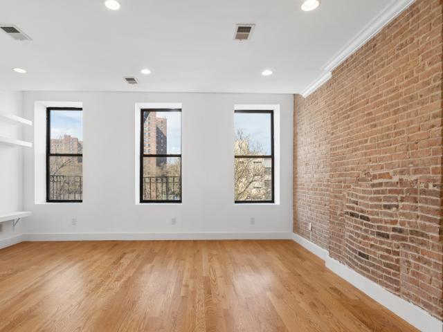 506 East 119th Street, Unit 3
