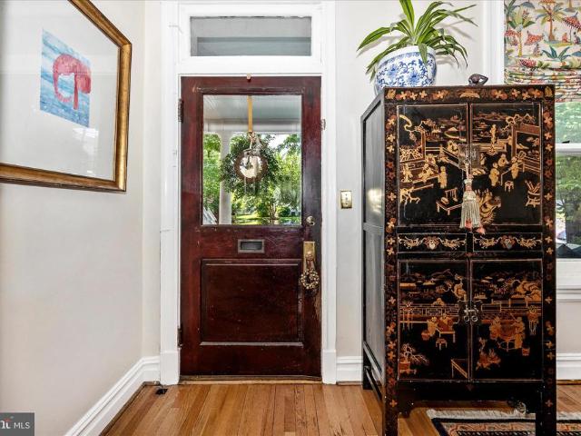 506 Elm Street