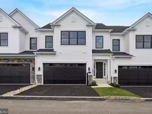 506 Fullerton Farm Ct Lot #22, Warrington, PA 18976 MLS PABU.