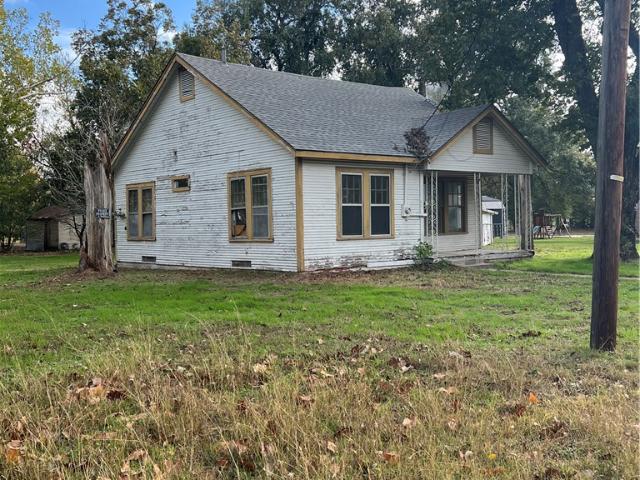 506 Fulton St, Hearne, TX 77859 | MLS #25012 | Compass