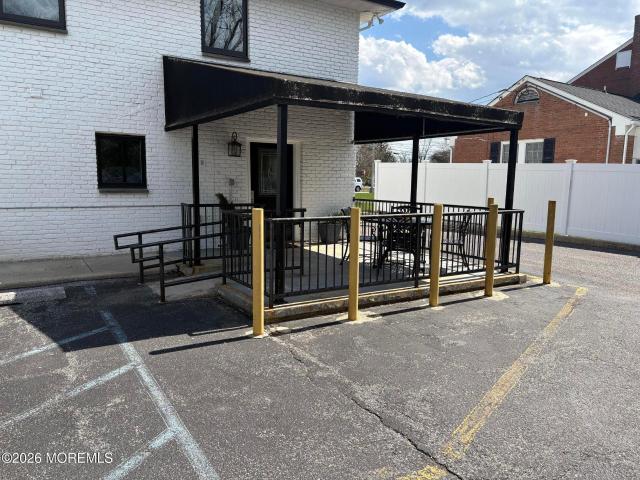 506 Hooper Avenue