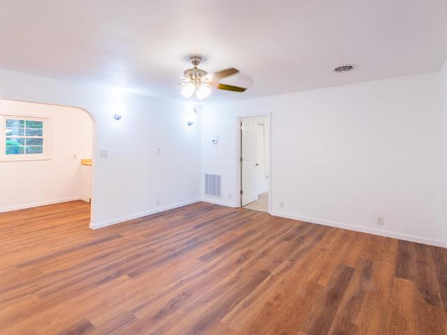 506 Hidden Valley Rd