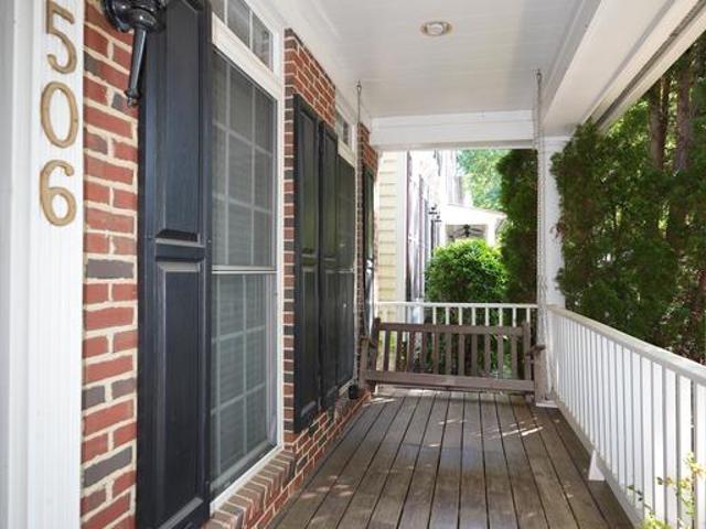 506 Leaning Oak Street