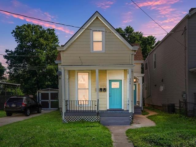 506 Maple St, Elmwood Place, OH 45216