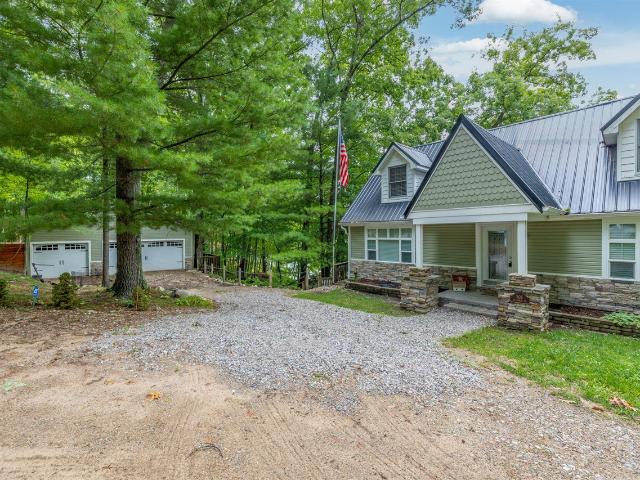 506 Mclachlan Point