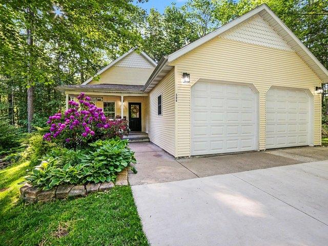 506 N Northern Lights Rd, Mears, MI 49436