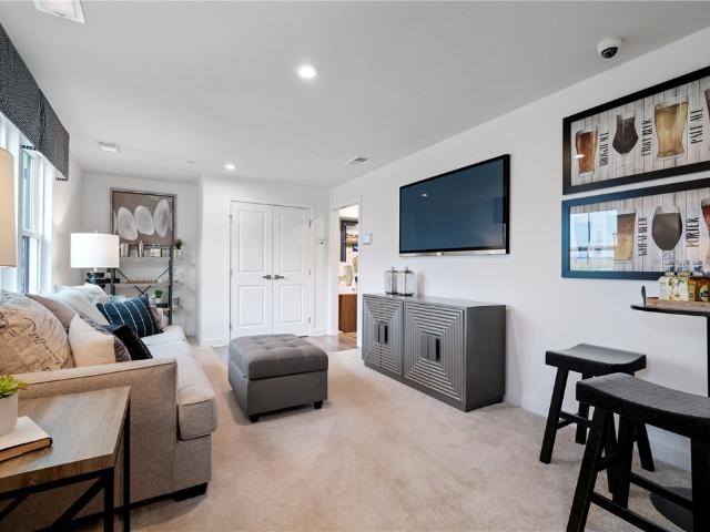 506 Nolan Cir