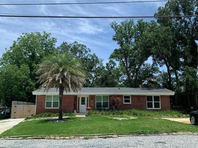 506 Navarre St, Gulf Breeze, FL 32561