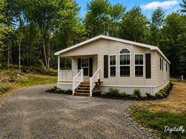506 S Reynolds Rd, Winslow, ME 04901