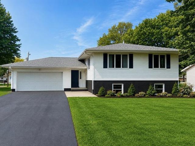 506 S State St, Annawan, IL 61234