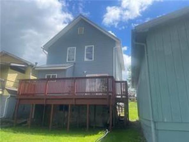 506 Spearman Ave, Farrell, PA 16121 | MLS #1735