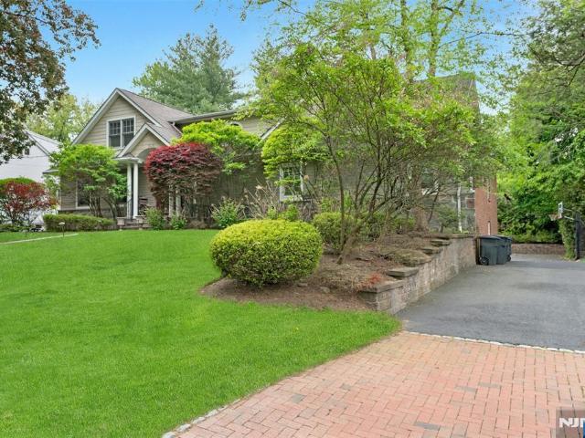 506 Sunderland Road