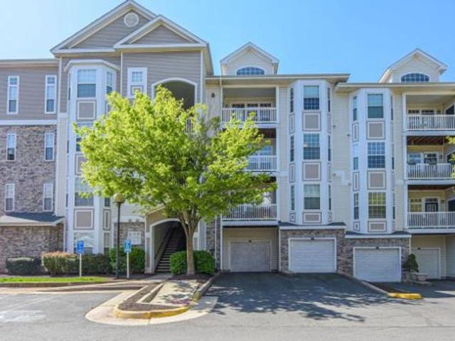 506 Sunset View Terrace SE #302, Leesburg, VA 20175
