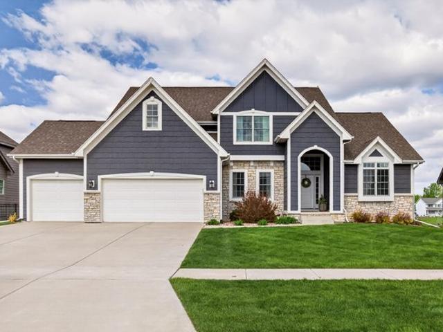 506 SW Driftwood Ct, Ankeny, IA 50023
