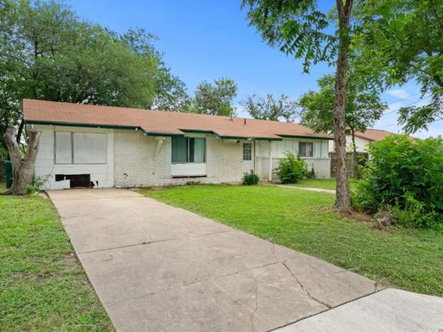 506 Parkview Dr, Universal City, TX 78148