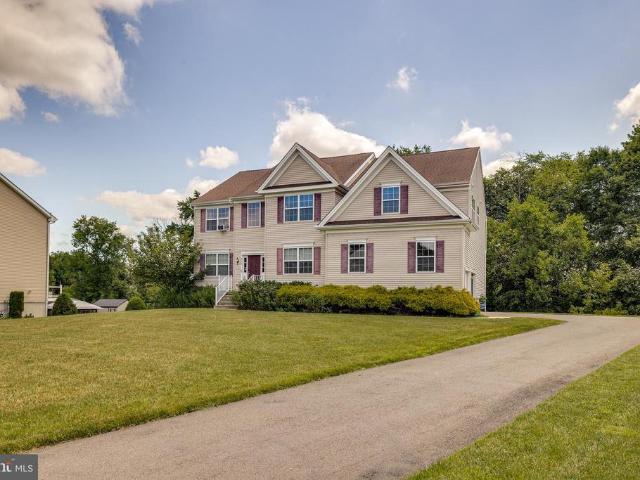 506 Quarter Moon Court