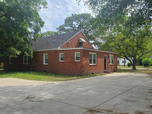 506 Roxie Avenue