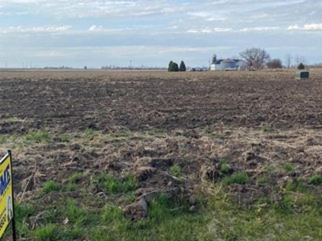 506 W 12th St, Dorchester, NE 68343