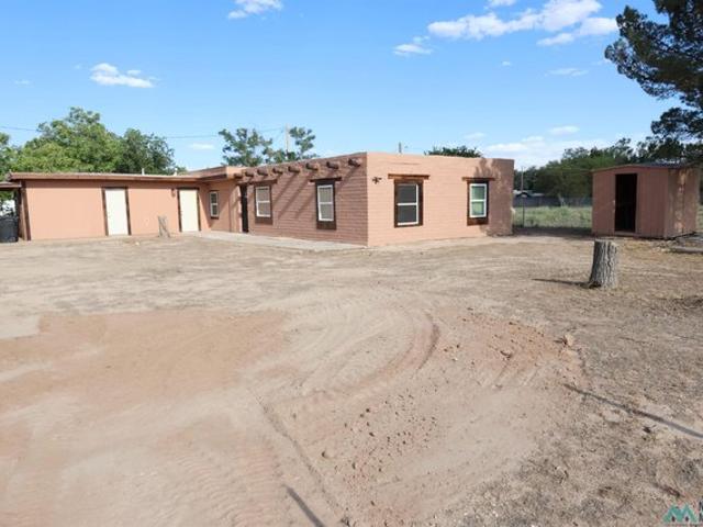 506 W 16th St, Roswell, NM 88201