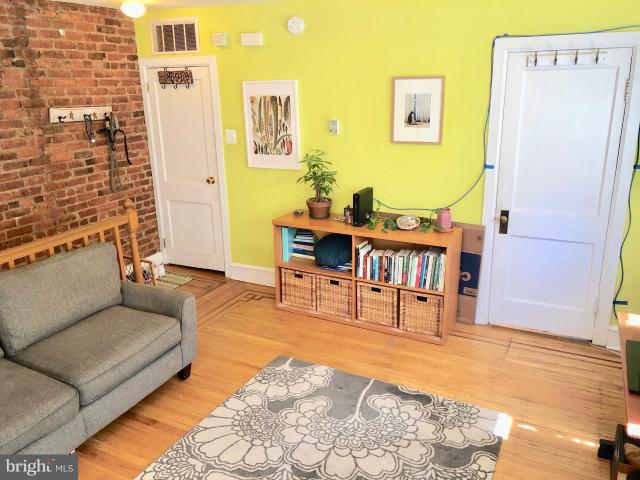 506 W Coulter St, Unit 3, Philadelphia, PA 19144 | MLS #PAPH2594 | Compass