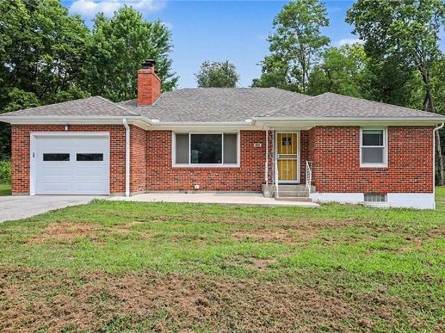 506 W Mississippi St, Liberty, MO 64068