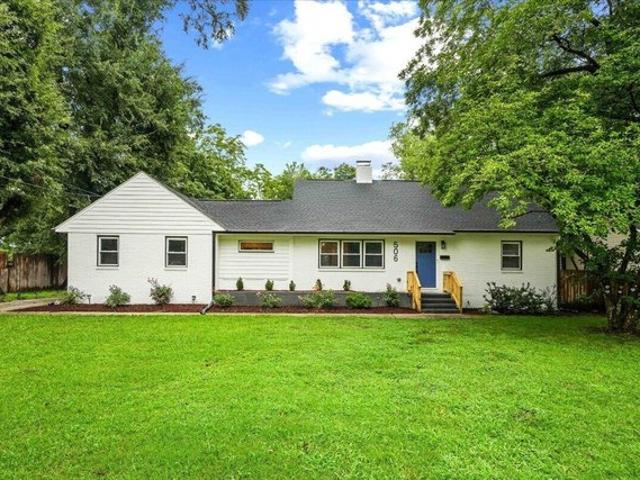 506 W Noble St, Selma, NC 27576