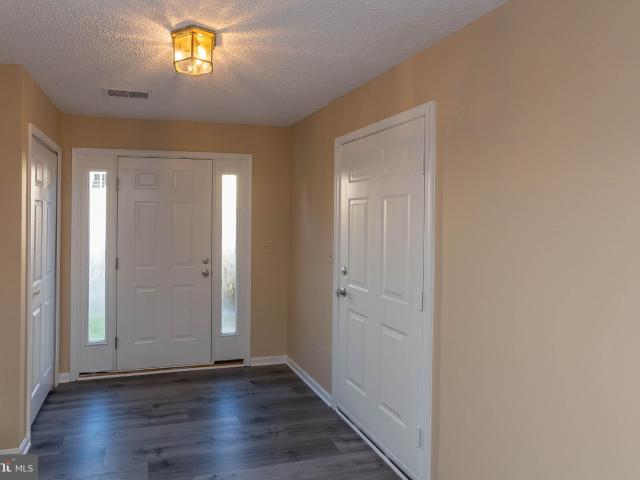 506 Waters Cove Ct, Stafford, VA 22554 | MLS #VAST2046 | Compass