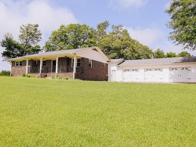 506 Washburn Dr, Oneonta, AL 35121