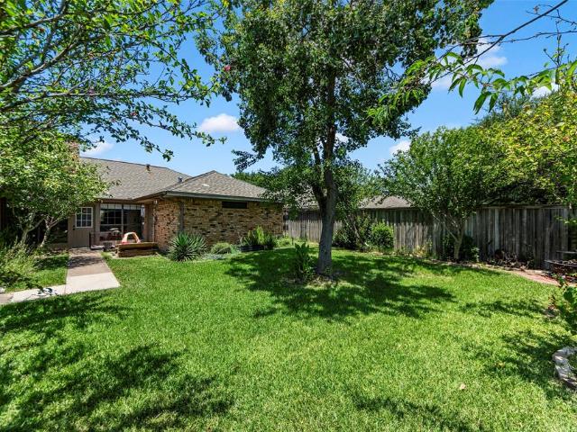506 Willowcrest Drive