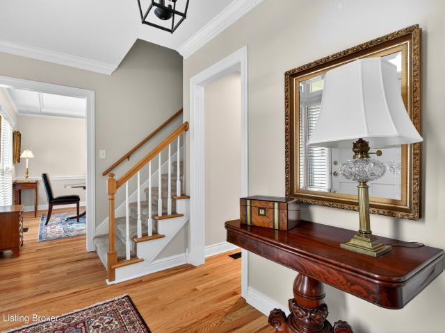 506 Tellson Ct