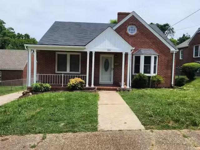 506 Young Street, Henderson, NC 27536