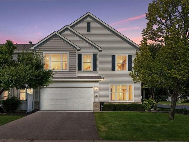 5075 N Holly Ln Unit 8, Plymouth, MN 55446