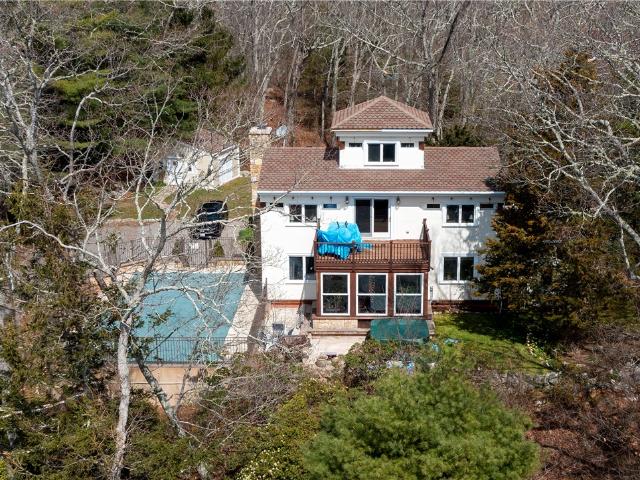 5075 Old Post Road