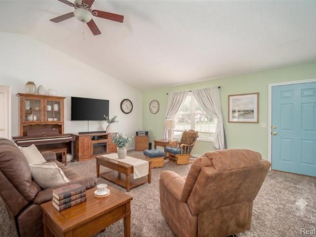 5075 Tacora Trail