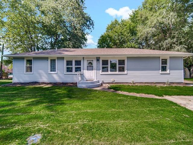 5076 Concord Ave, Portage, IN 46368