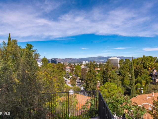 5076 Escobedo Drive