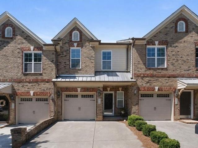 5076 Wyngate Village Dr, Winston Salem, NC 27103