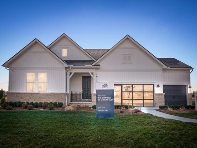 50776 Horton Dr, Macomb, MI 48044