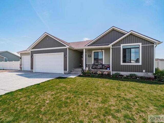 5078 E Smith Dr, Idaho Falls, ID 83427