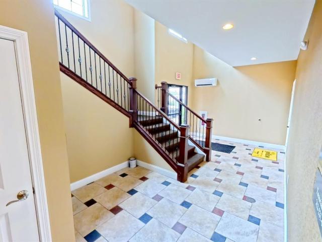 5078 Wooster Pike