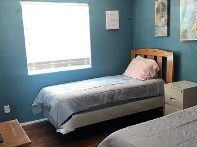 #50792: Room in 4 Bed 2 Bath