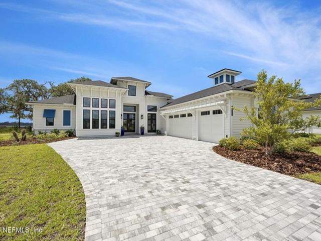 5071 Clapboard Creek Dr, Jacksonville, FL 32226