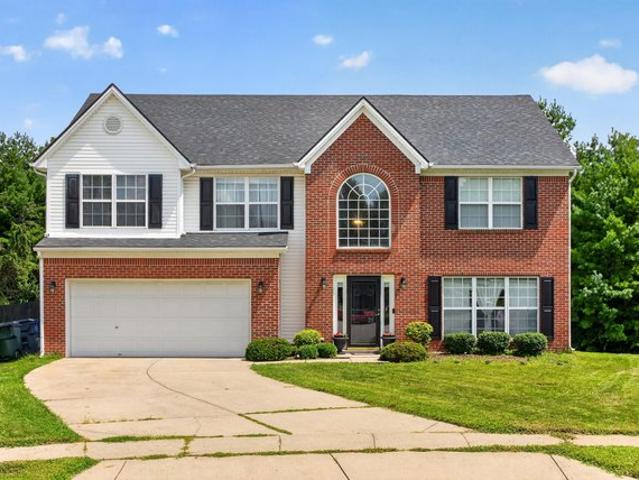 5072 Middleton Pl, Lexington, KY 40515
