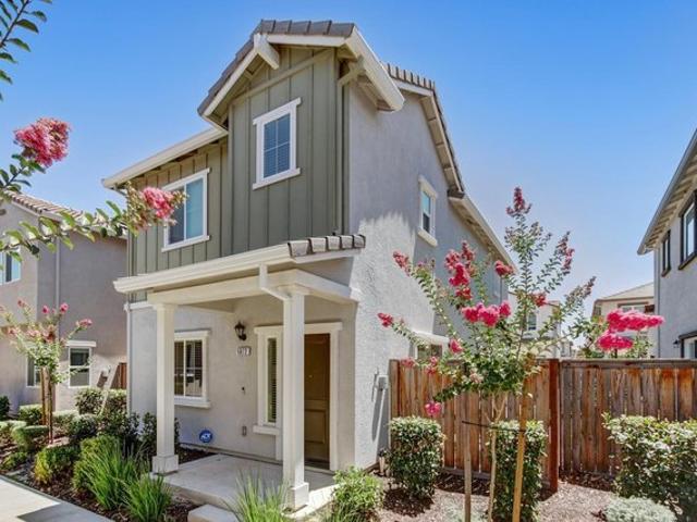 5072 Molino Cir, Roseville, CA 95747