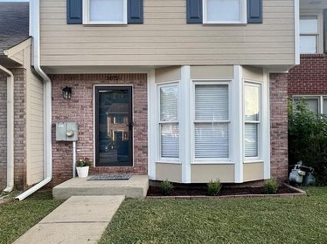5072 Falling Creek Ln, Birmingham, AL 35235