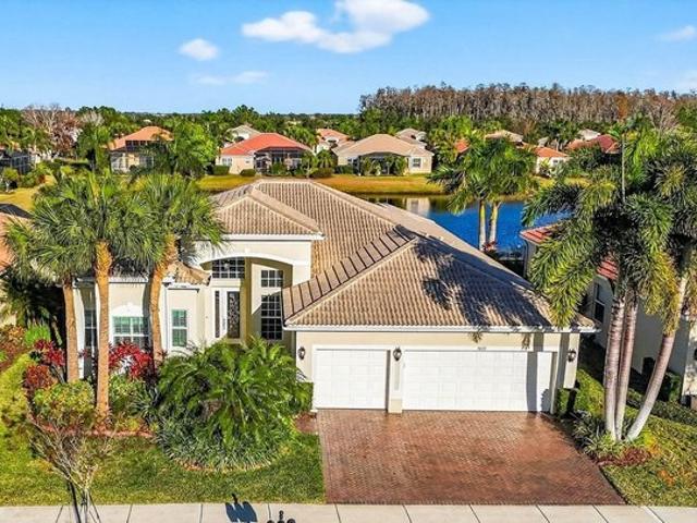 5073 Ruby Flats Dr, Wimauma, FL 33598