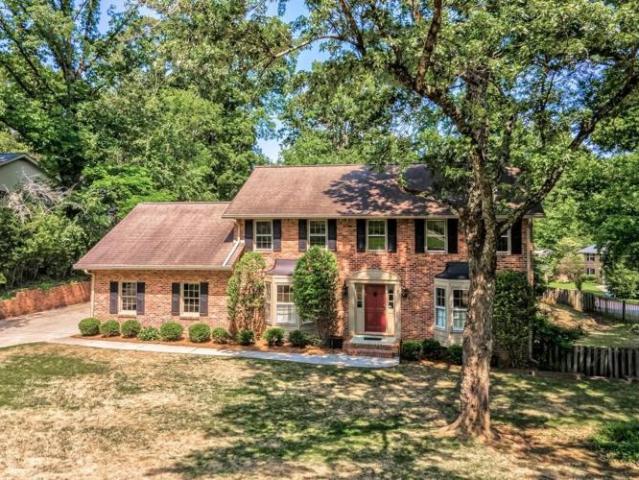 5073 Vernon Springs Dr, Dunwoody, GA 30338