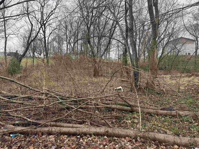 507 1/ th St, Bedford, IN 47421