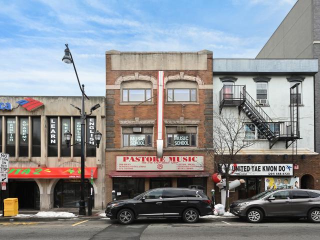 507 32Nd St